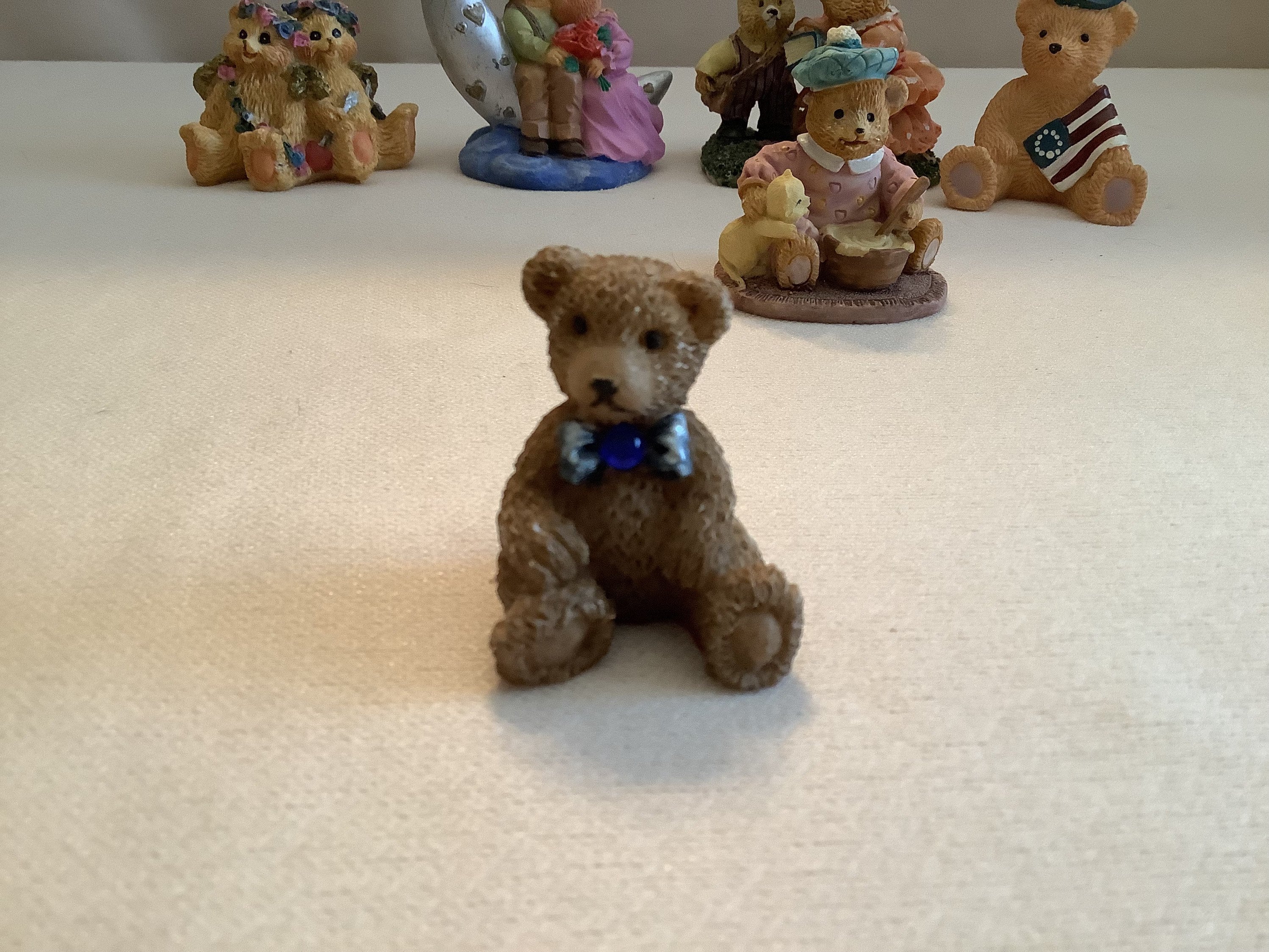 Bear Figurine Collectors Collection of 6 Miscellaneous Resin - Etsy