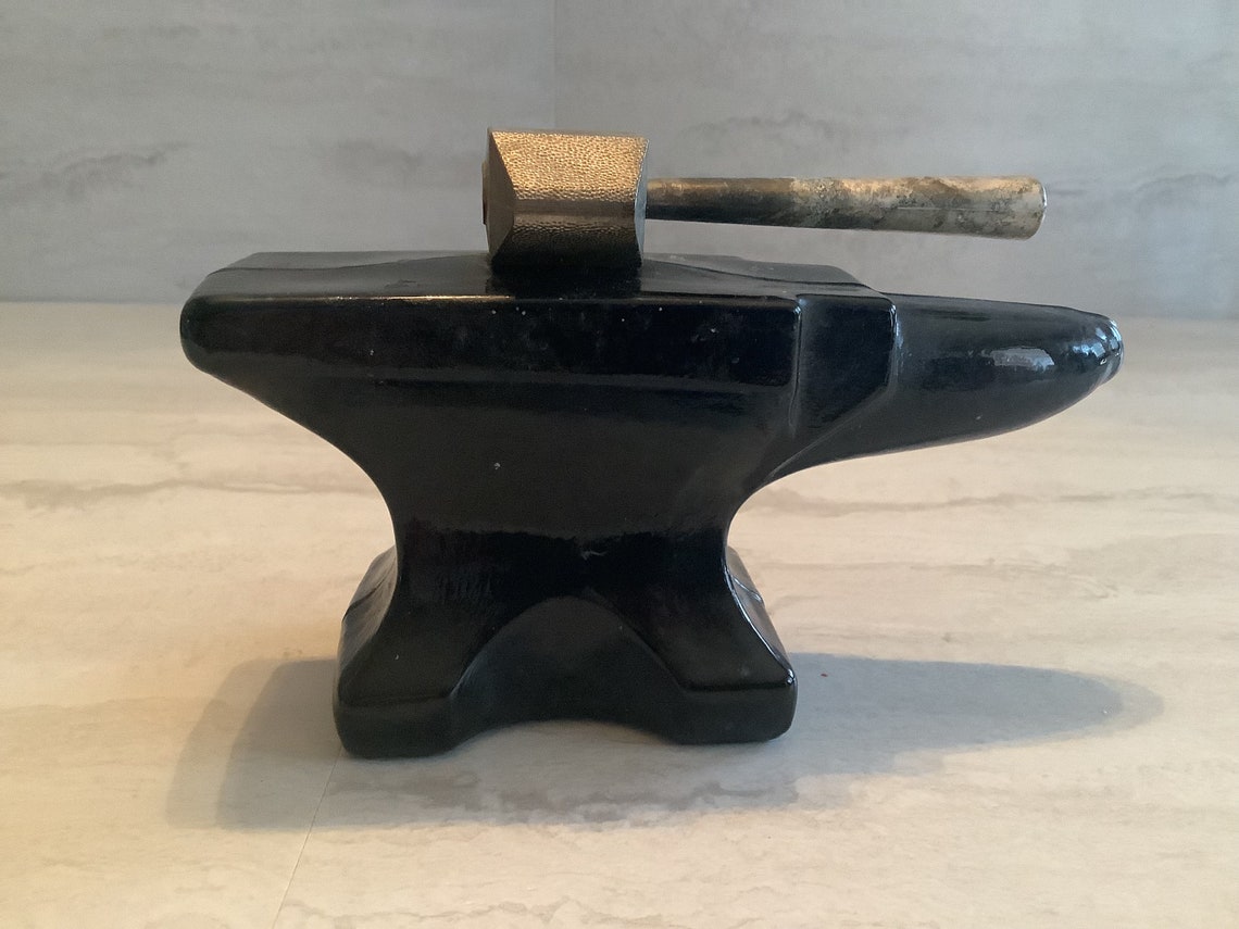 Vintage Avon Products, Inc. Blacksmith Anvil Black Glass After Shave ...