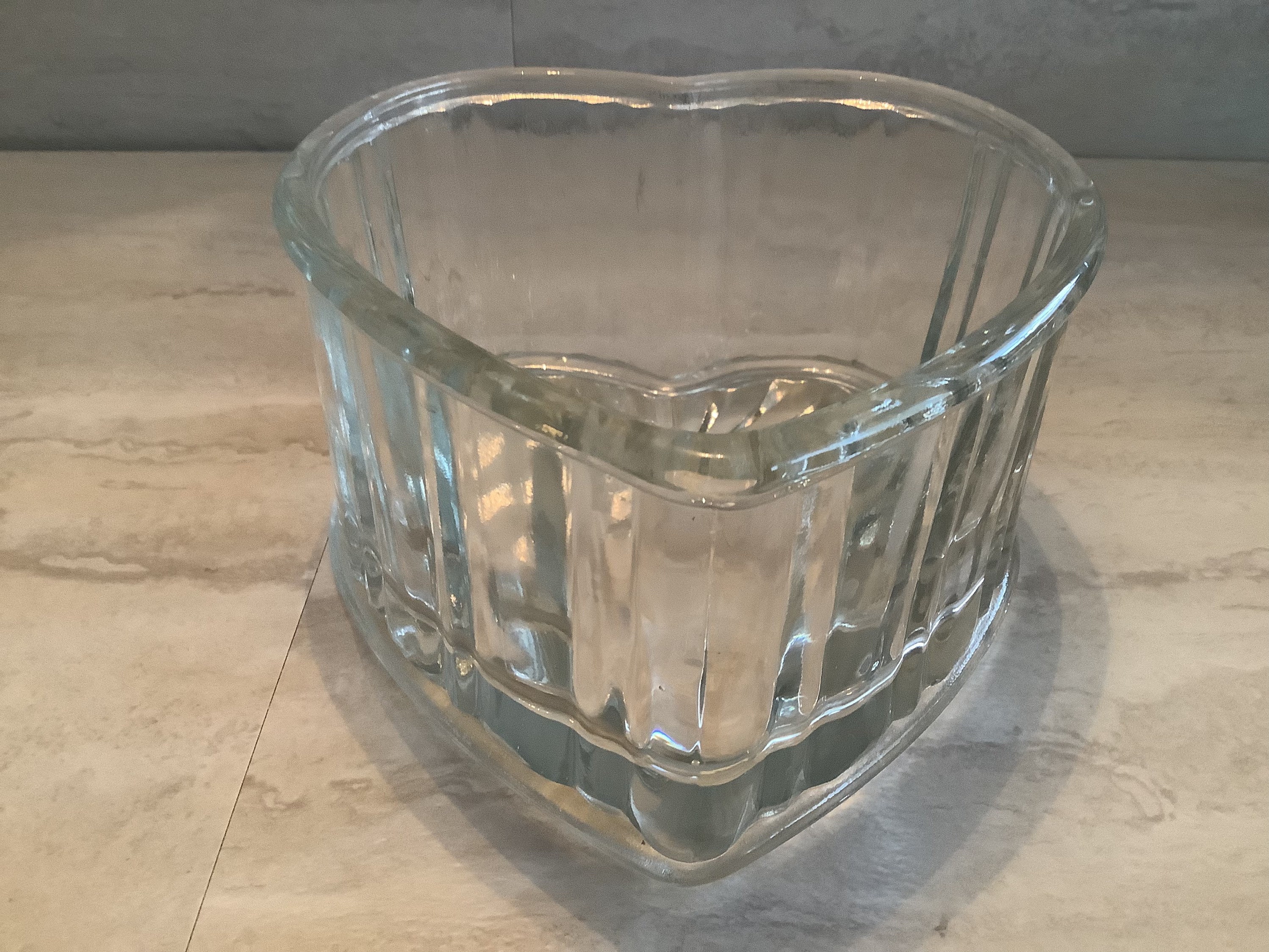 Vintage Clear Glass Heart Shaped Candy or Nut Dish With Ribbed Design ...