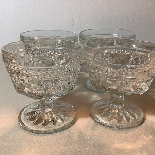 Vintage Anchor Hocking Wexford Pattern Clear Glass Flower Vase - Etsy