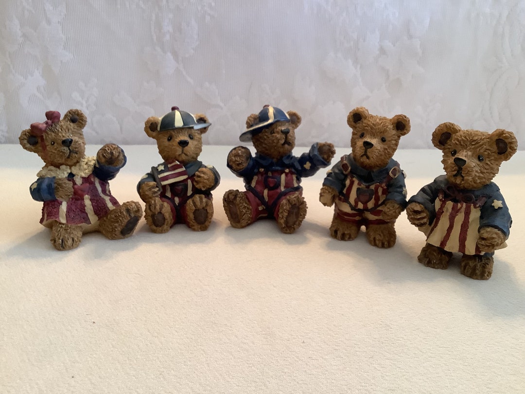 Bear Figurine Collectors Collection of 5 Resin Patriotic Bear Figurines ...