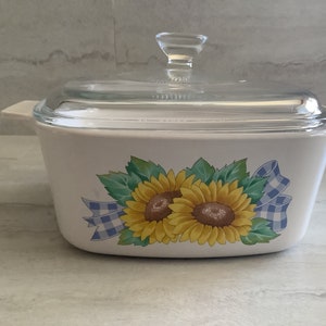 Vintage Corning Ware Sunsations Pattern 1.5 Square Casserole A-1 1/2-B With Lid. Yellow ...