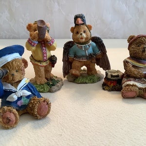 Bear Figurine Collectors!! Collection of 4 Resin Bear Figurines Dressed ...