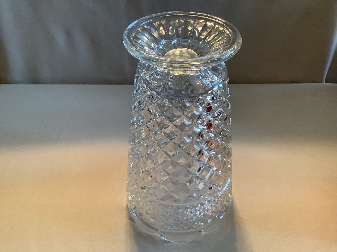 Vintage Anchor Hocking Wexford Pattern Clear Glass Flower Vase in a ...