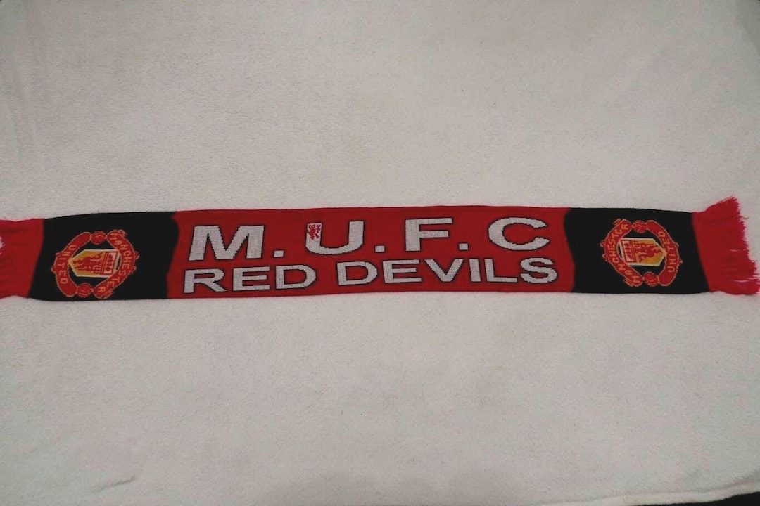 Stylish Reversible Bar Scarf. Manchester United FC. Red Devils. With ...