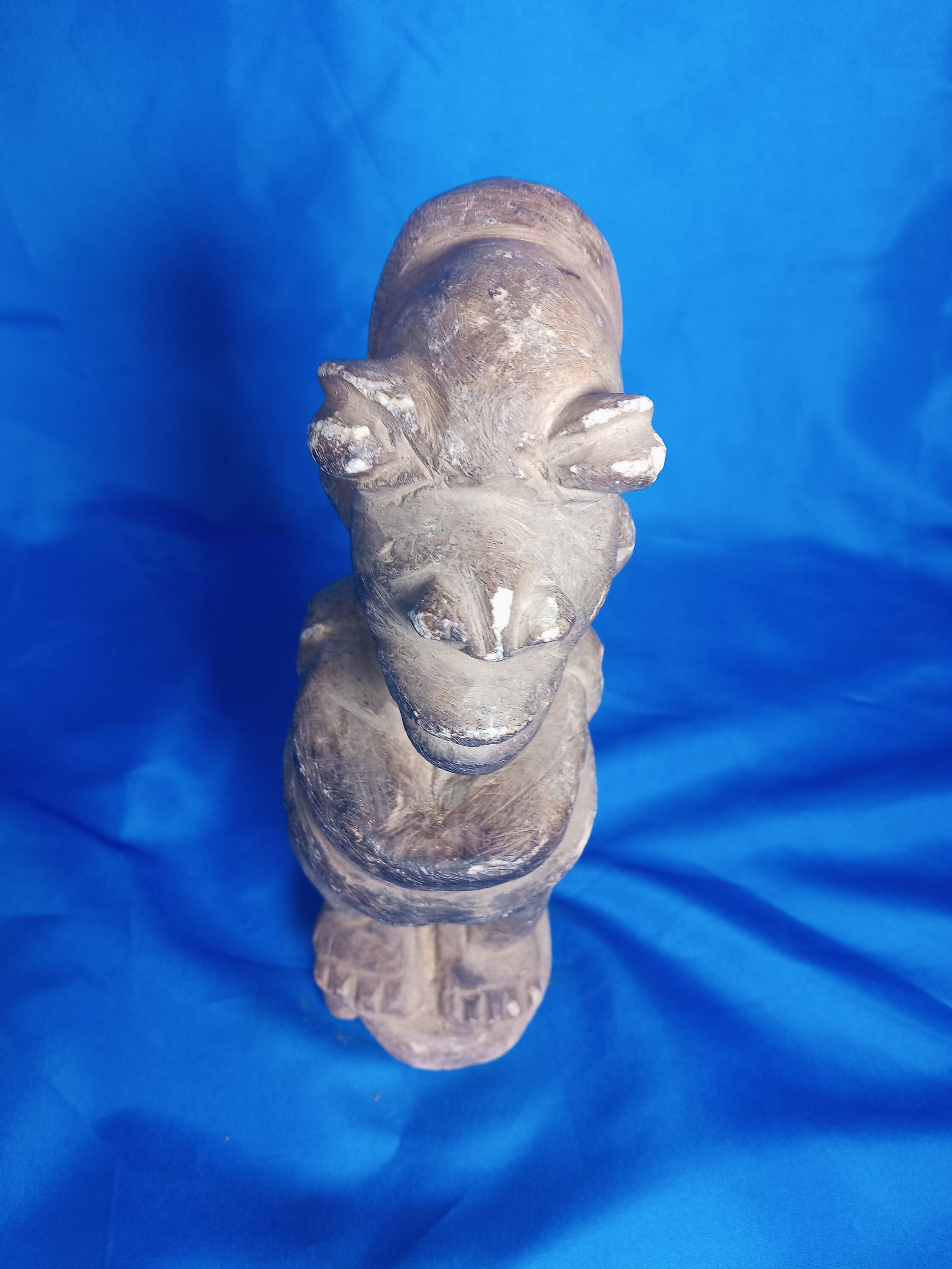 Ancient Alien Nomoli Figurine in a Self-embrace - Etsy