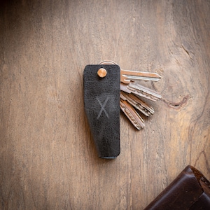 Minimalist Keyholder Genuine Leather Handcrafted Keychain Easy to Use ...