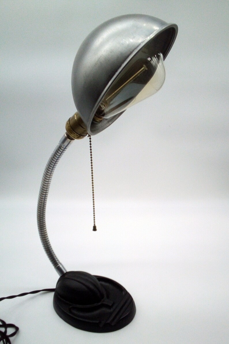 Antique Industrial Retro Task Lamp | 1940s Art Deco Style | Fully ...