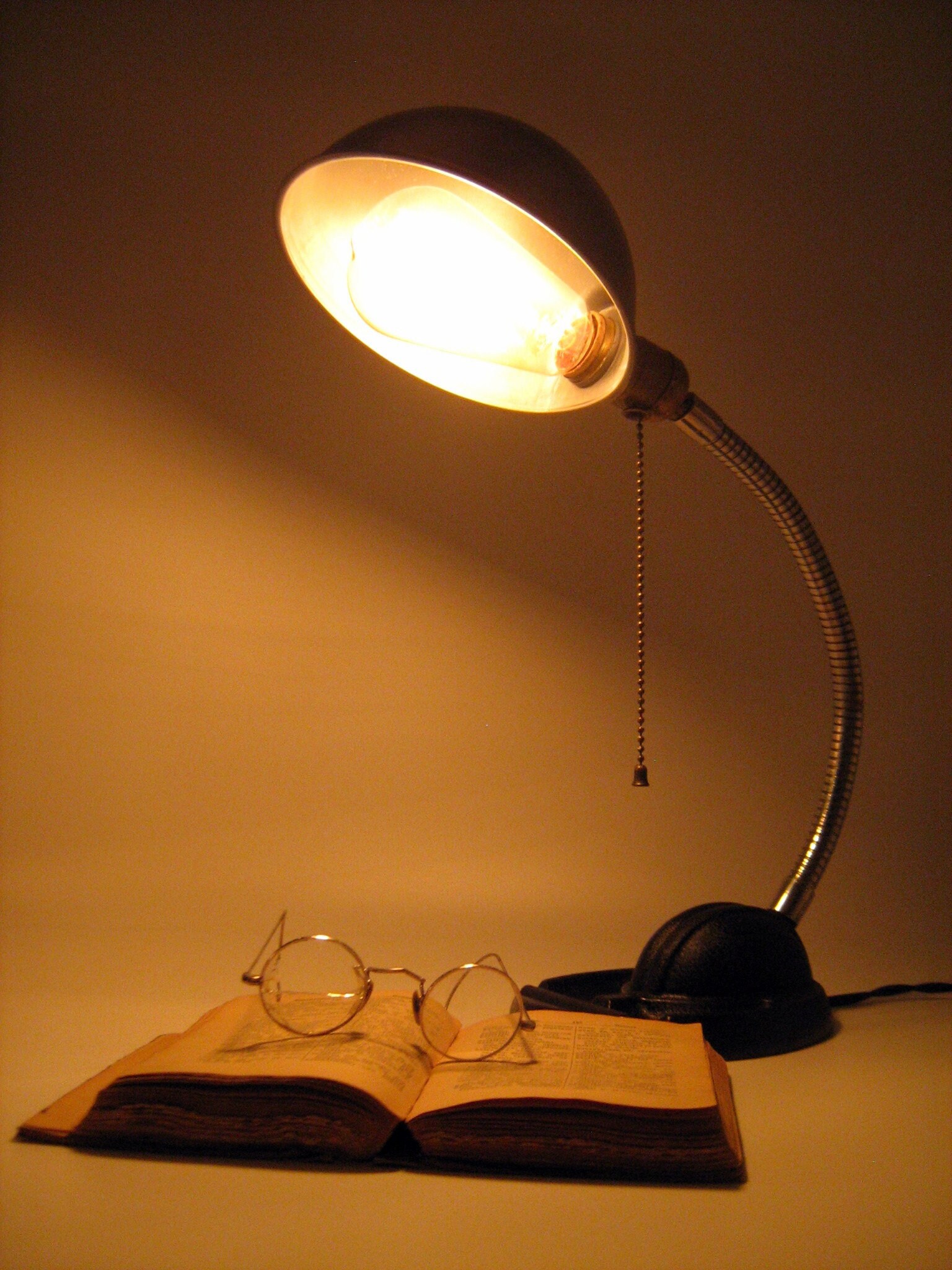 Antique Industrial Retro Task Lamp 1940s Art Deco Style Fully ...