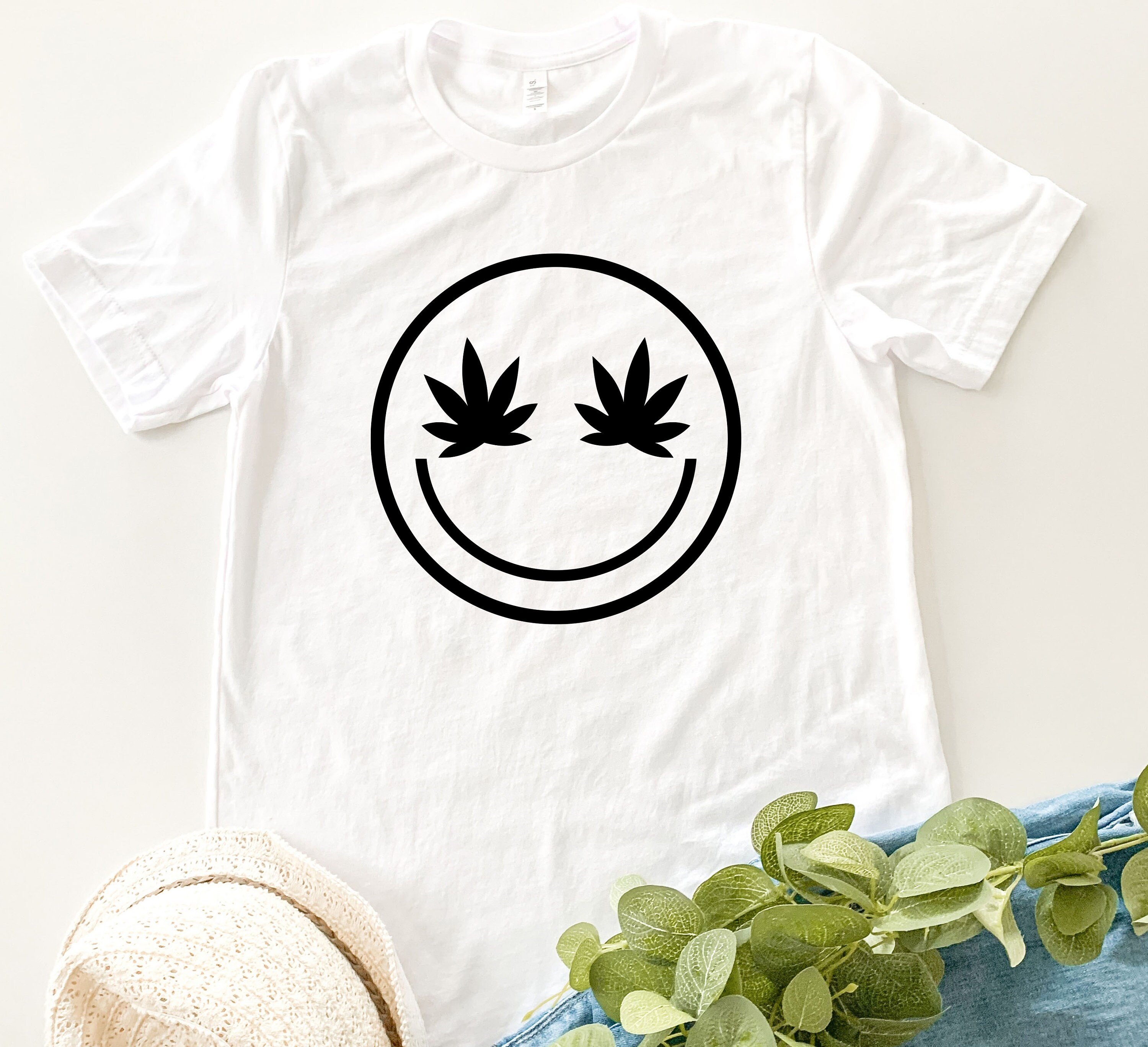 Weed Smiley Face T-shirt Cannabis Shirt Marijuana Shirt - Etsy