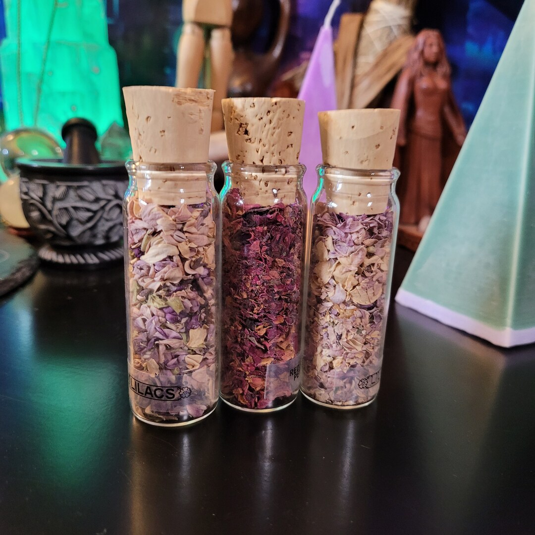 Herb Bottles, Bottles of Herbs, Apothecary, Wiccan Supplies, Herbs ...