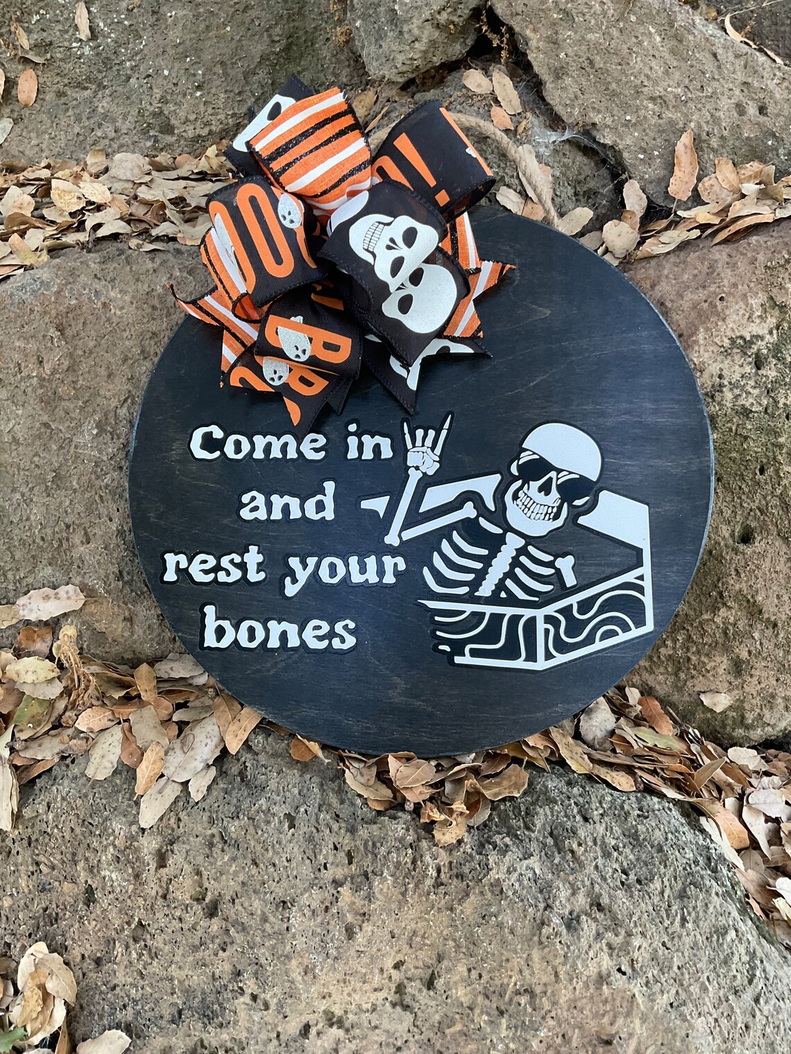 Come in and Rest Your Bones Door Hanger, Skeleton Door Sign, Skeleton ...