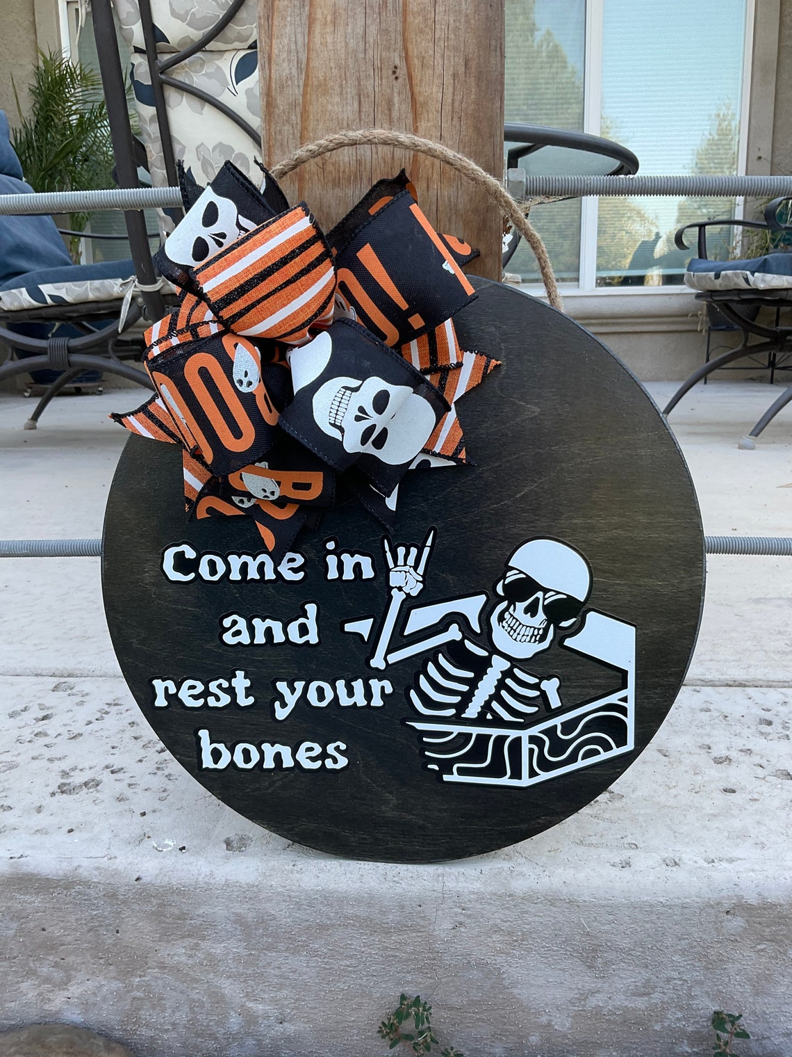 Come in and Rest Your Bones Door Hanger, Skeleton Door Sign, Skeleton ...