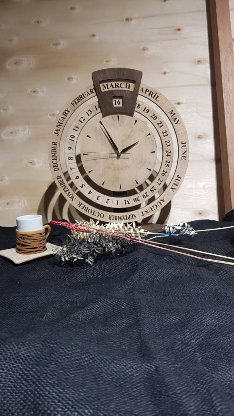 14.9" (38cm) Desk Calender Vintage-style Wooden Desk Clock, Elegant ...