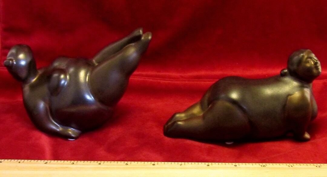 Torre & Tagus Set of 2 Bathing Beauties Ceramic Figurines - Etsy
