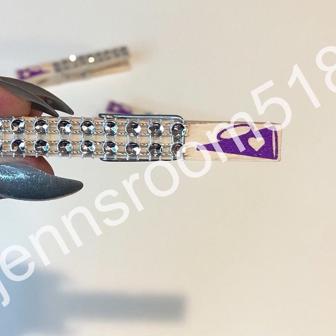 Spirit Competition Pins, 50 Purple Glitter Heart Cheer Horns ...