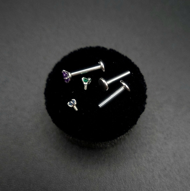 Natural Blue Sapphire Threaded, Flat Back, 16g, 18g, Stud Piercing ...