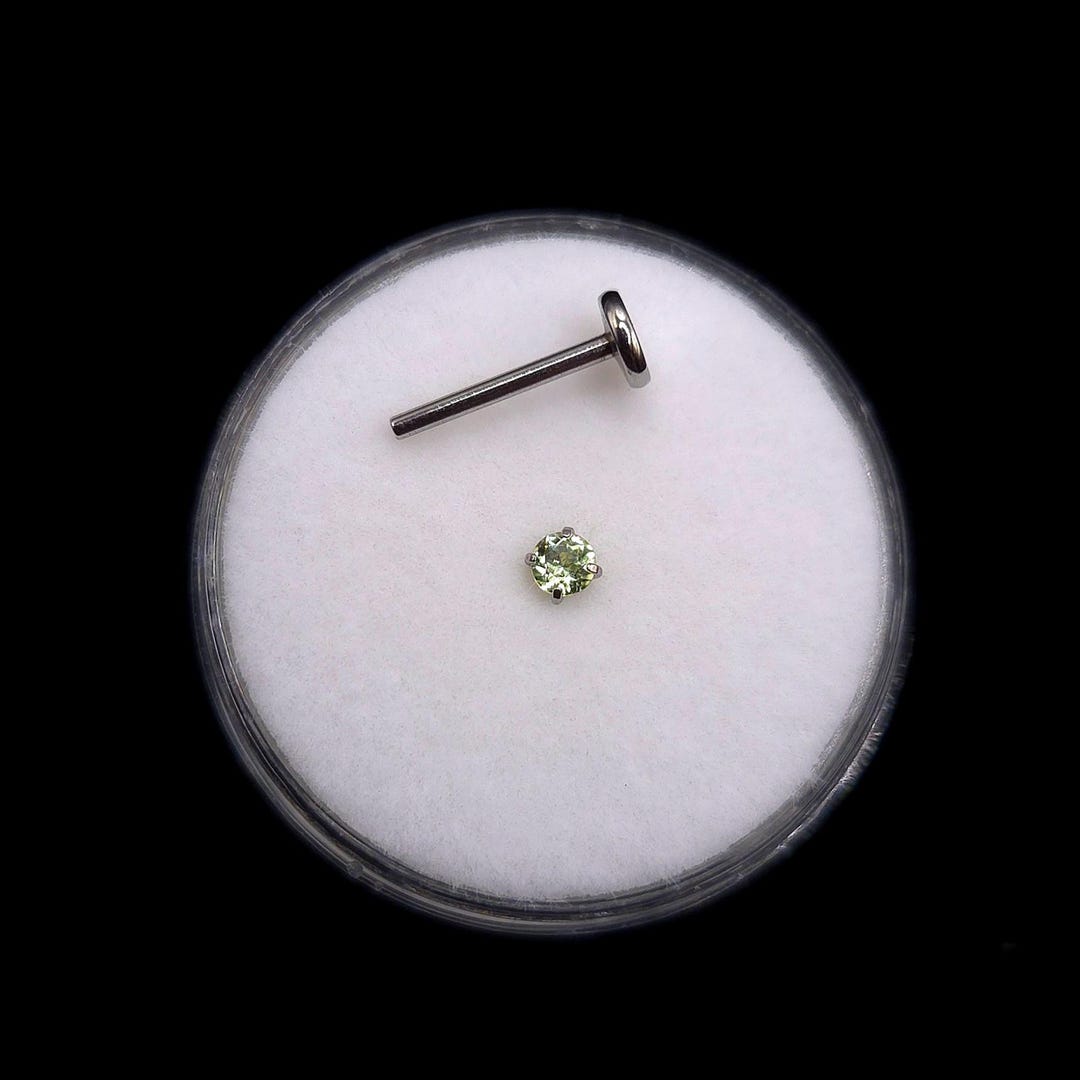 Natural Peridot Push Pin, Flat Back, Stud Piercing, Surgical Steel, 6mm ...