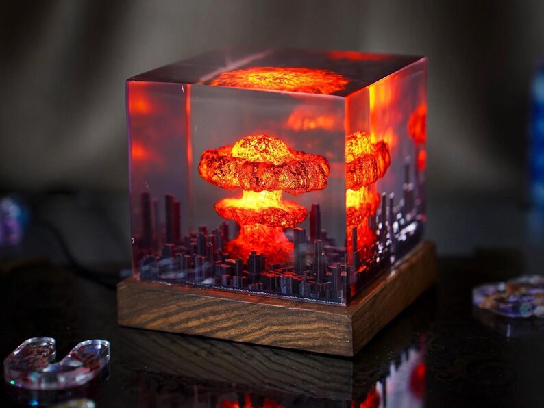 Nuclear Explosion Resin Diorama | War Never Changes Atomic Bomb Scene ...