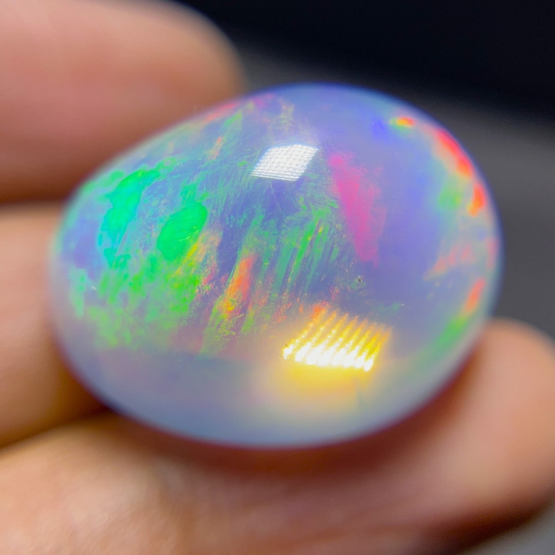 40 Cts AAA Quality Natural Ethiopian Welo Opal With Flashy Fire for ...
