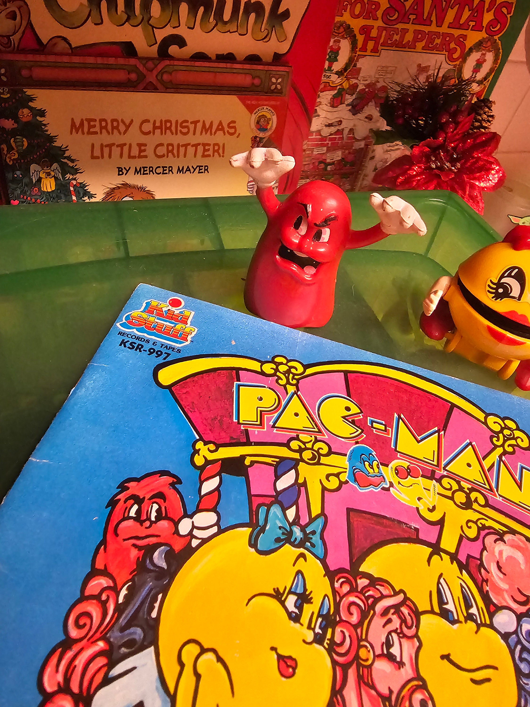 Vintage Pac Man Softcover Book Pac Man Goes to Playland See - Etsy