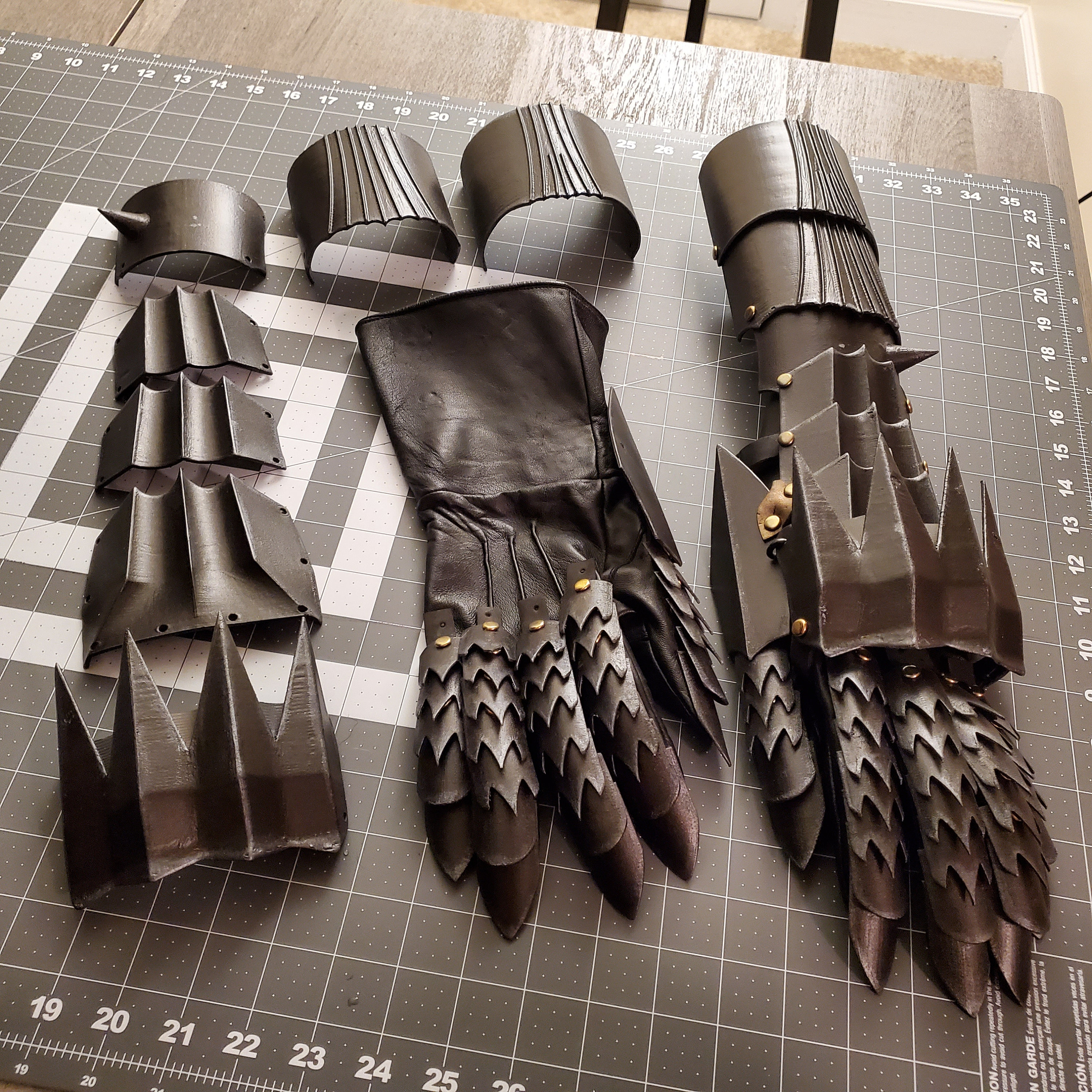 Witch-king / Nazgul Gauntlets - 3D Print Files - Etsy