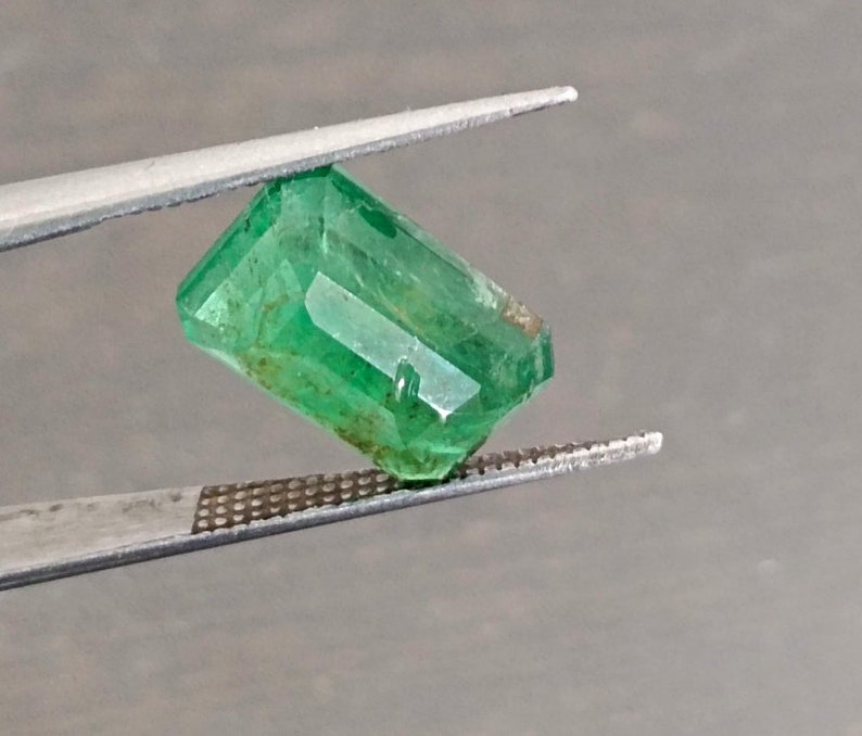 4.63ct IGI Certified Vivid Emerald, 100% Natural Gem - Etsy