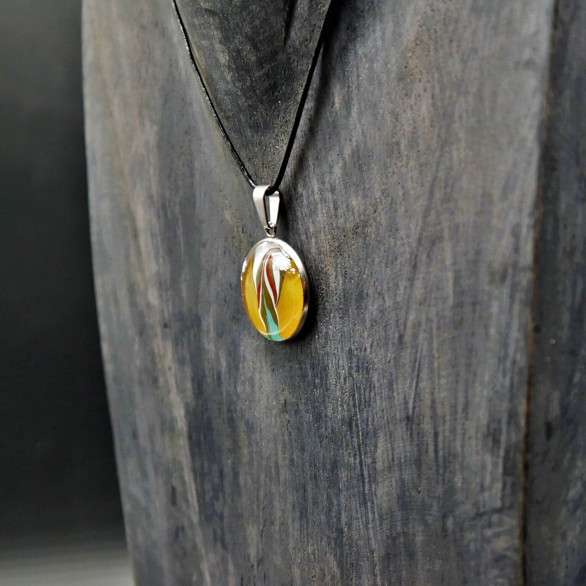 Pendant Epoxy Resin Chain Necklace Silver Leaf Chain With Pendant ...