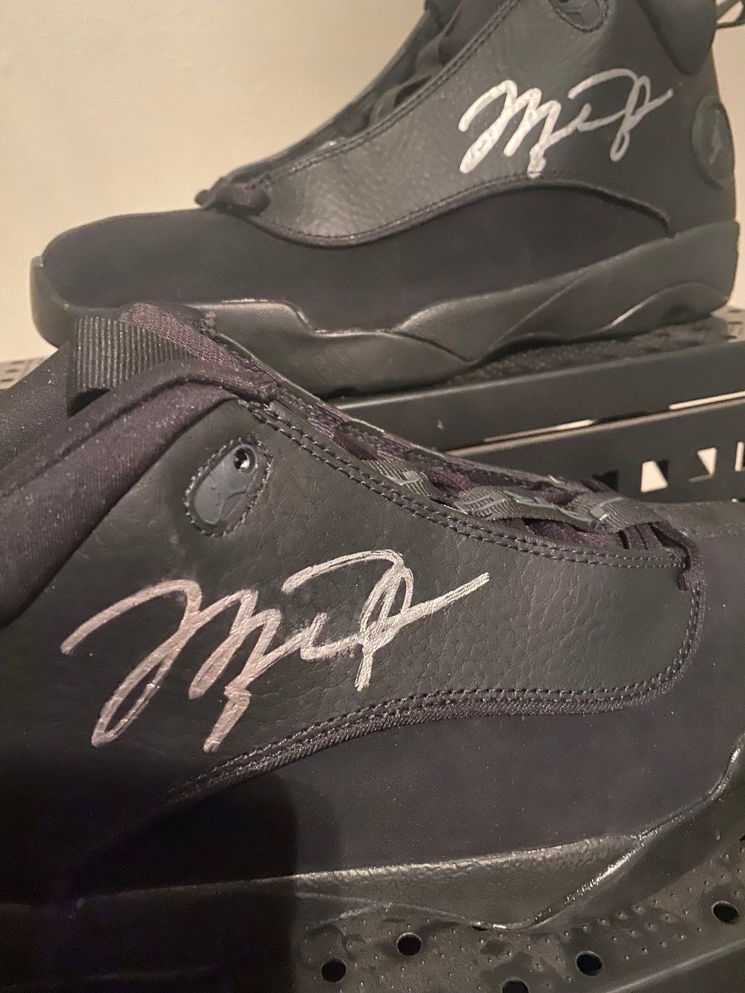 Michael Jordan Autographed Pair of Nike Shoes -with Certificate of ...
