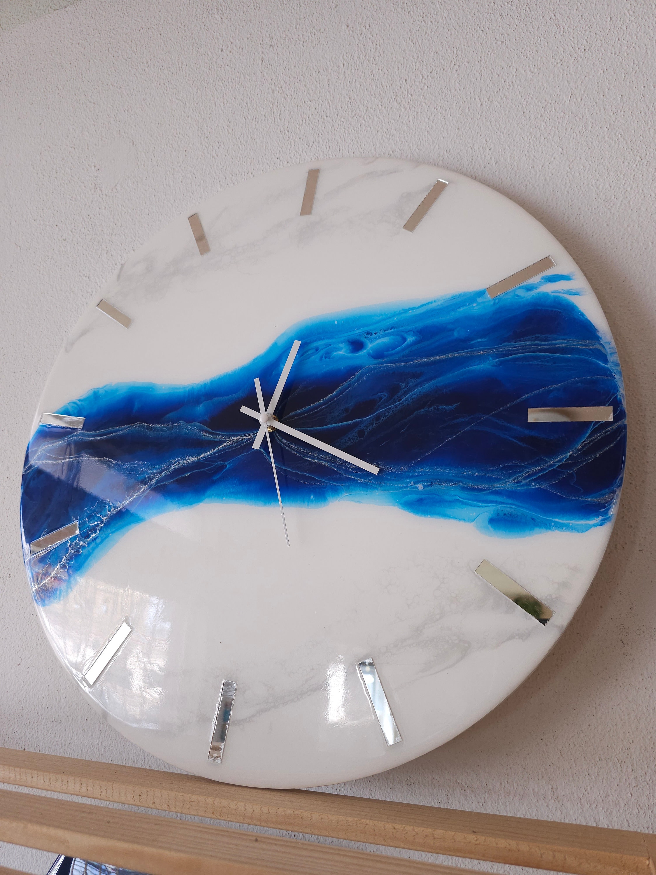 River Wall Clock | Handmade | Circle | Home Decor | Quartz | Resin ...