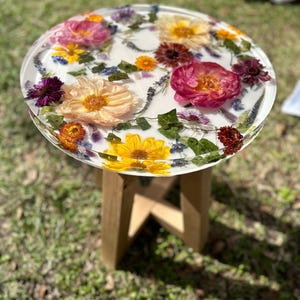 Flower Side Table, Unique Floral Artwork End Table, Gift for Her ...
