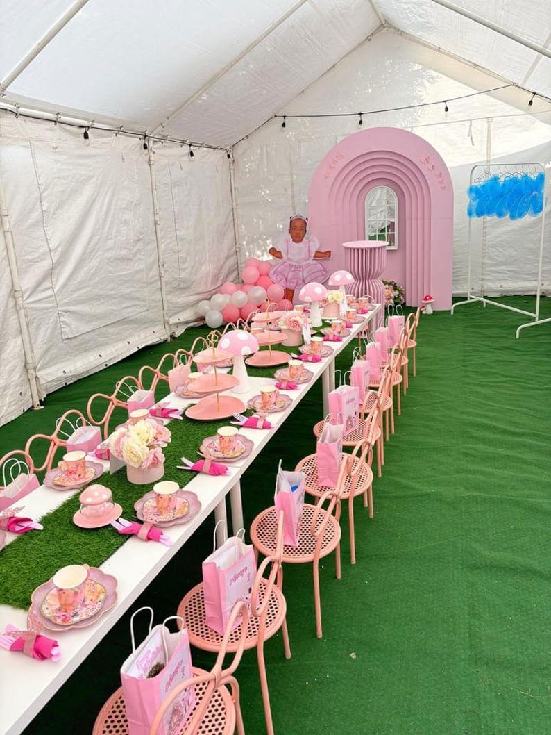 Kids Party Table Children Table Hire Kent and London United Kingdom ...