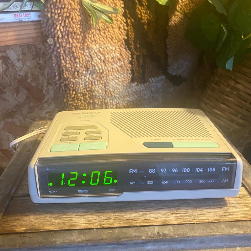 80s Wall Clock - Etsy