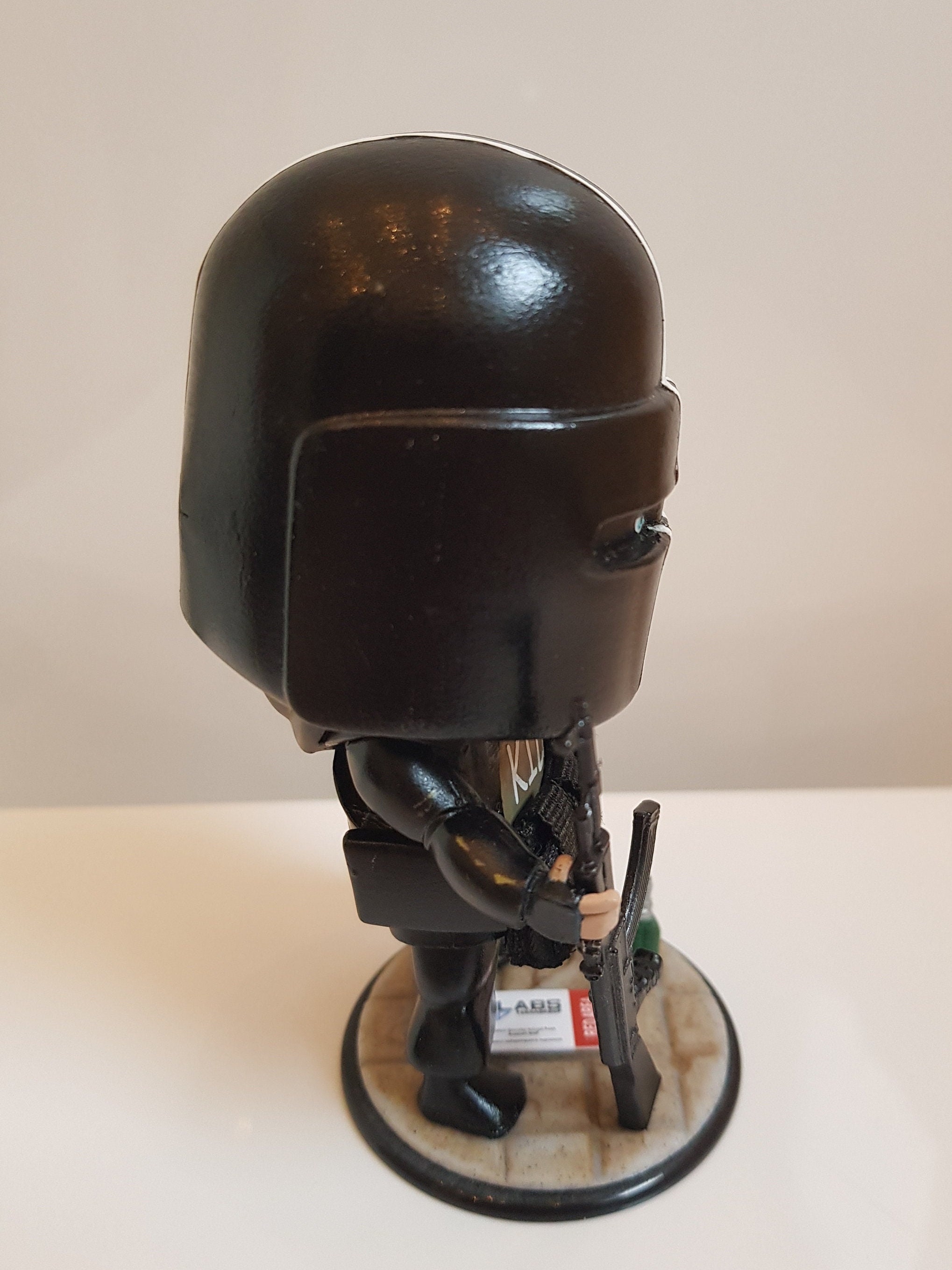 Escape From Tarkov Killa Chibi Figure Red Keycard Custom Made 10CM Tall ...