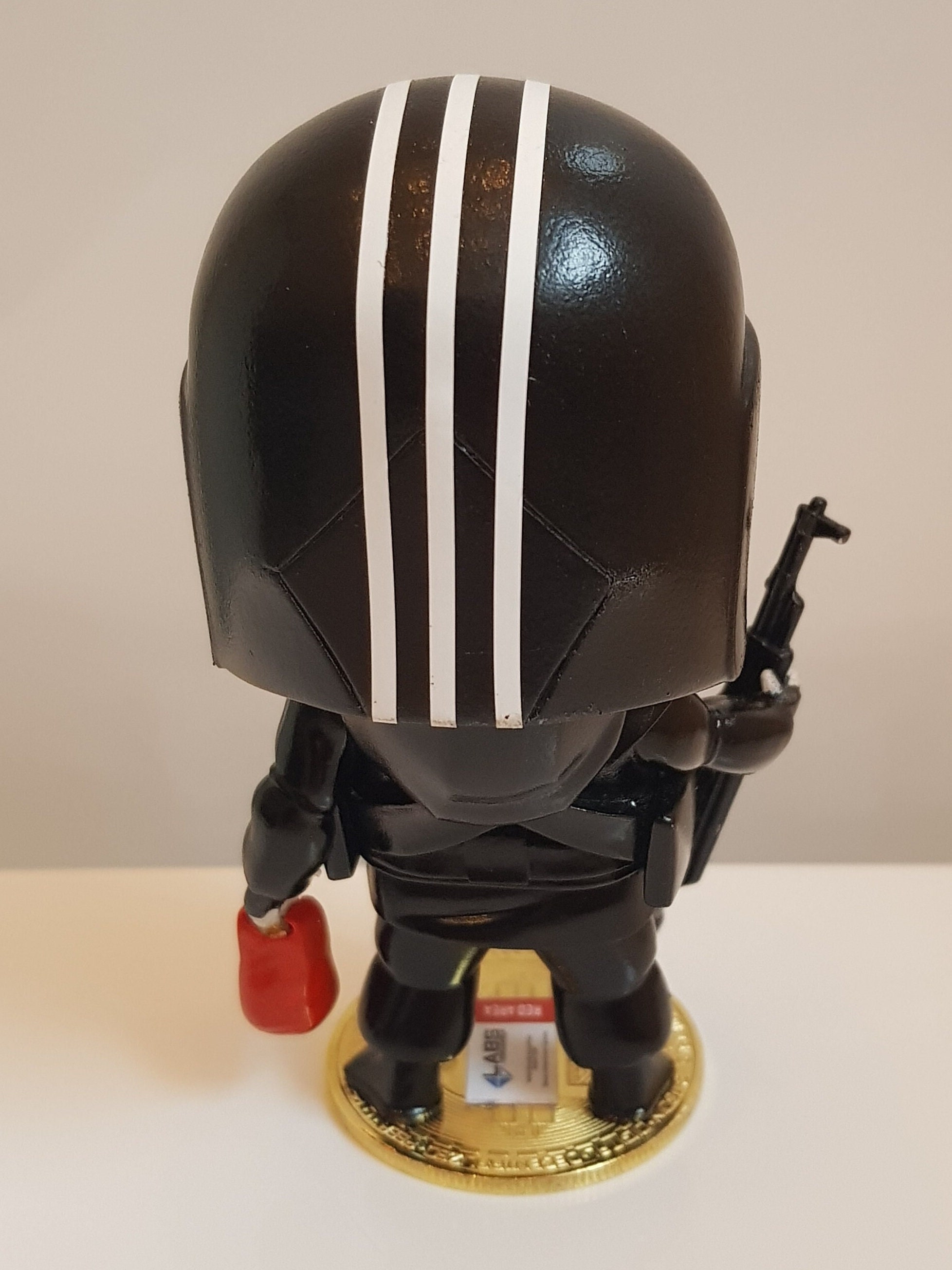 Escape From Tarkov Killa Chibi Figure Red Keycard Bitcoin Custom Made ...