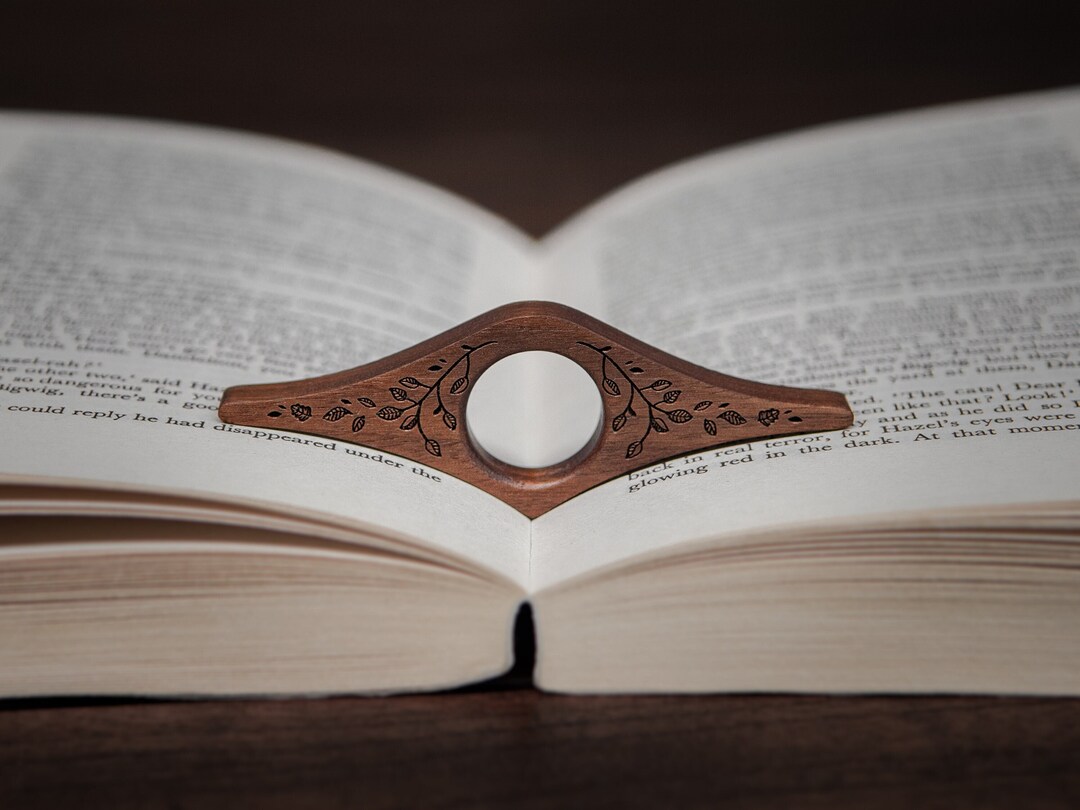 Wooden Thumb Page Holder - Leaves | Reading Ring | Solid Walnut - Etsy