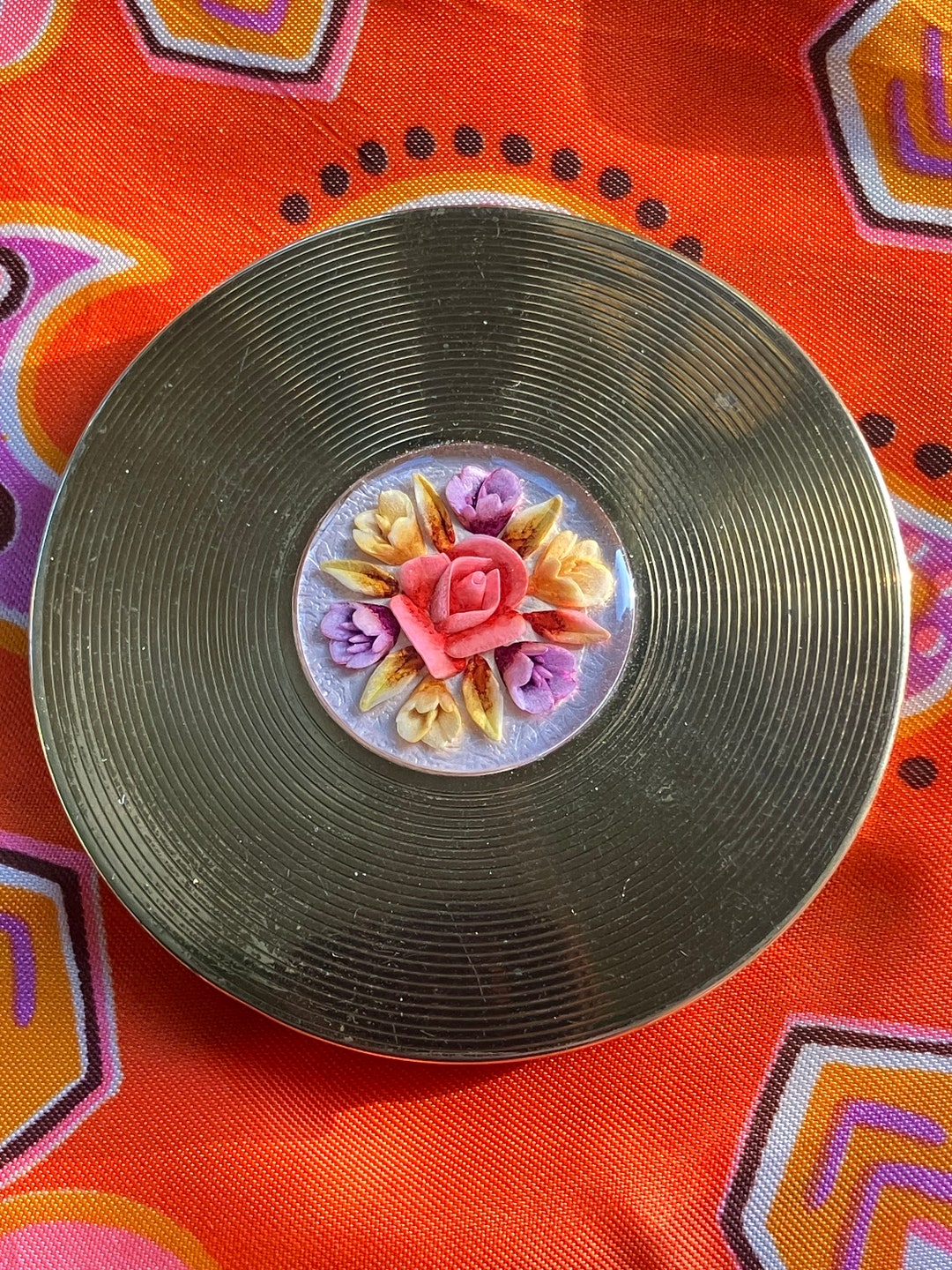Lucite Le Rage 50s Powder Compact - Etsy