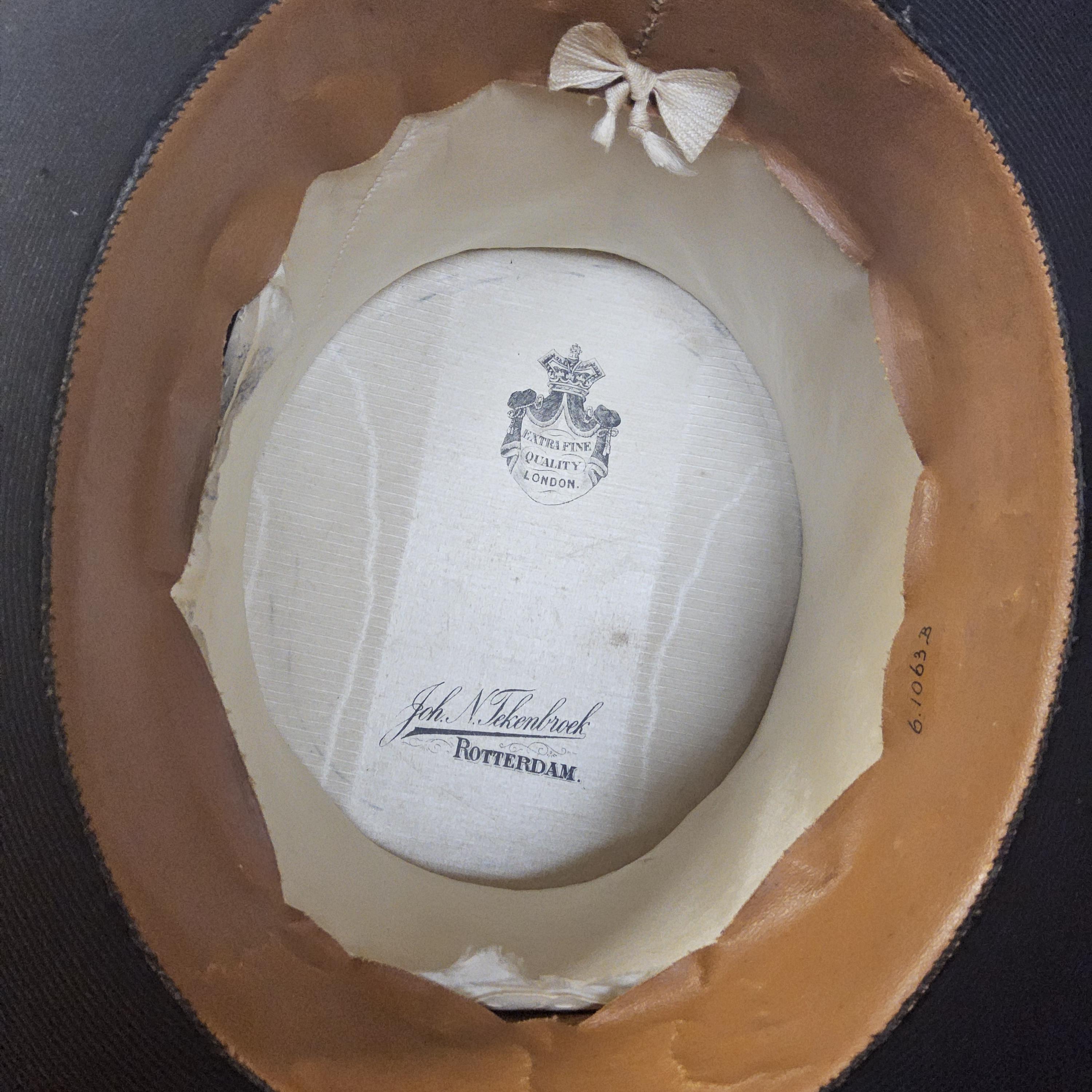 Antique Handmade Beaver Felt Top Hat With Original Box (rotterdam ...