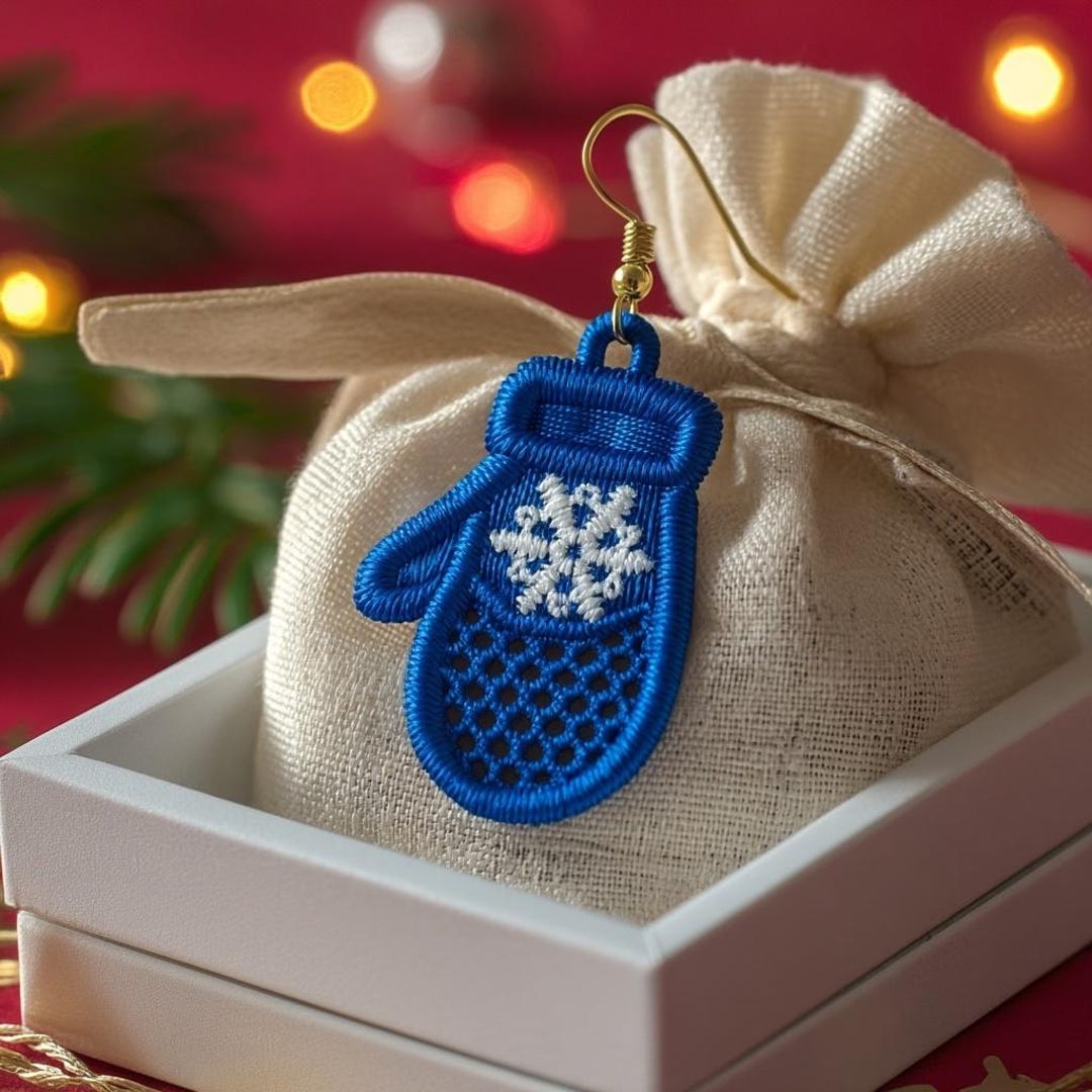FSL Earrings. Machine Embroidery Designs. Mitten With Snowflake Lace ...