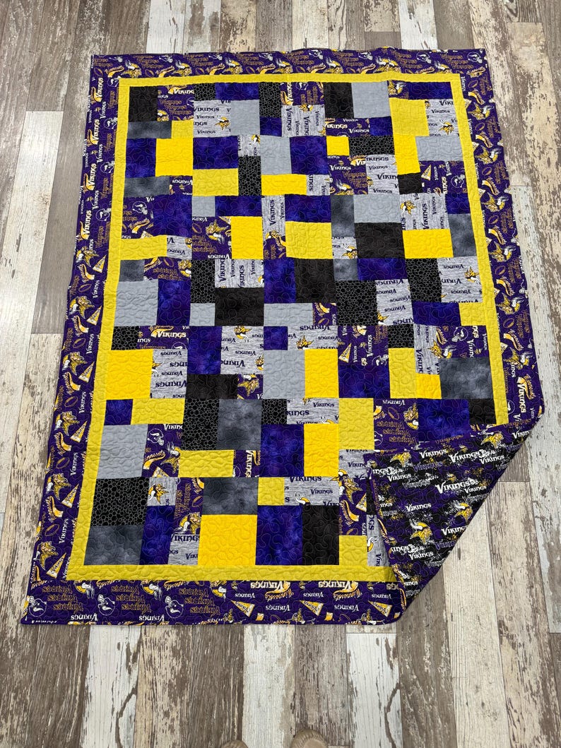 Minnesota Vikings Quilt - Etsy