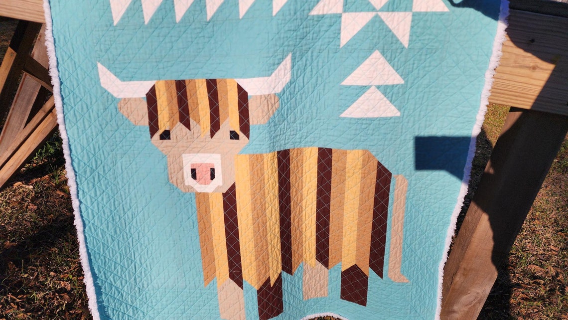 Handmade Quilted Highland Cow Quilt - Etsy