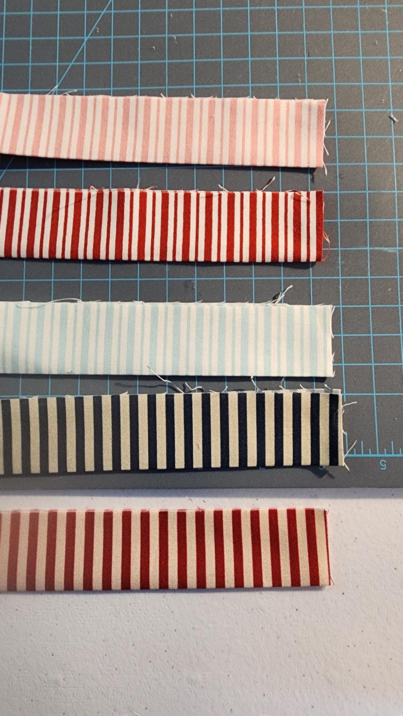 Striped 2 1/2 Inch Pressed Binding for Quilts, Cotton Fabric, Sold by ...