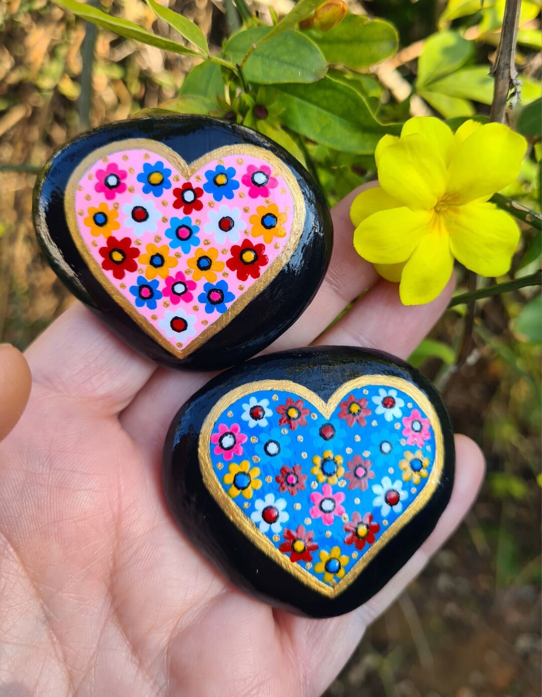 2 Hand Painted Hearts Stones Rocksvalentine's Day - Etsy