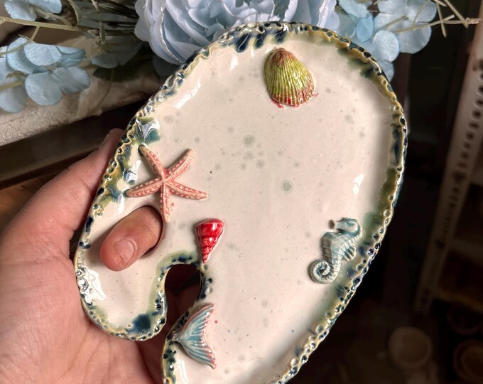 Handmade Ceramic Seashell Paint Palette, Artist Palette, Beach Themed ...