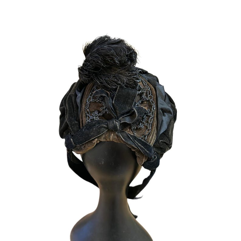 Antique Late Victorian Black Velvet Ostrich Plume Feather Evening ...