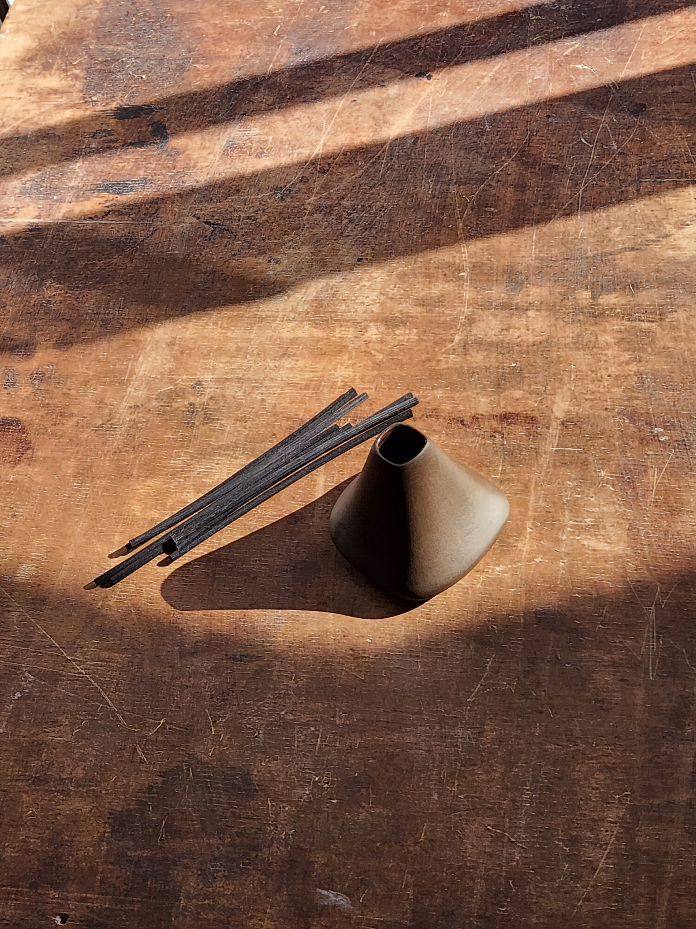 Ceramic Reed Diffuser, Modern Handmade Aromatherapy Diffuser, Reed ...