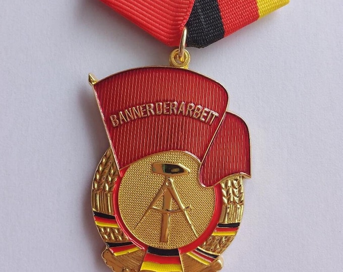 EAST GERMAN REPLICA Banner of Labour Medal 1954 - Etsy