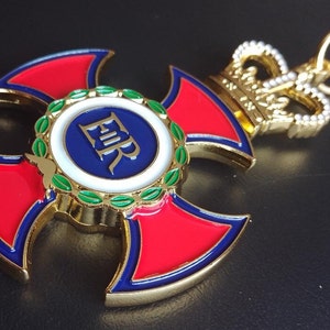 British ROYAL ORDER of Merit Replica Medal Elizabeth II Version ...