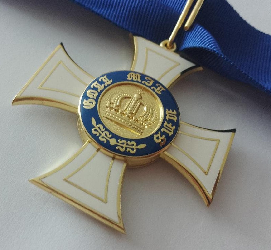 ROYAL ORDER of the CROWN Replica Prussian Neck Medal 1861 - Etsy