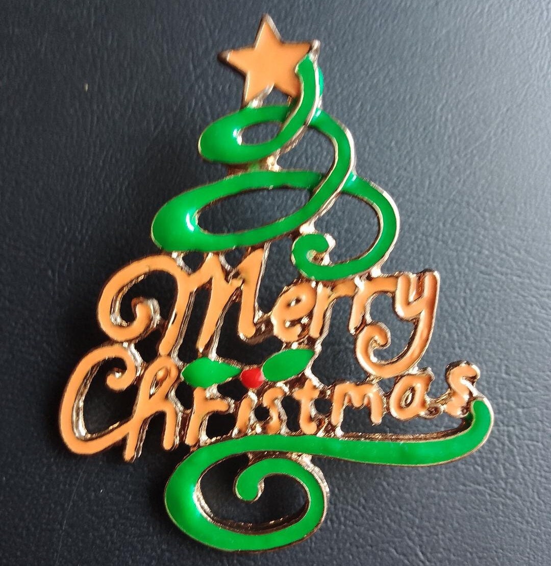 MERRY CHRISTMAS XMAS Tree Pin Badge Present Gift Stocking Filler - Poor ...